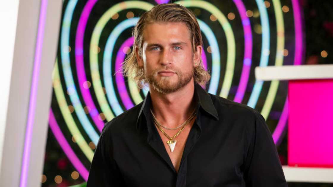 He went from a waiter to a diamond dealer to the Love Island villa ...