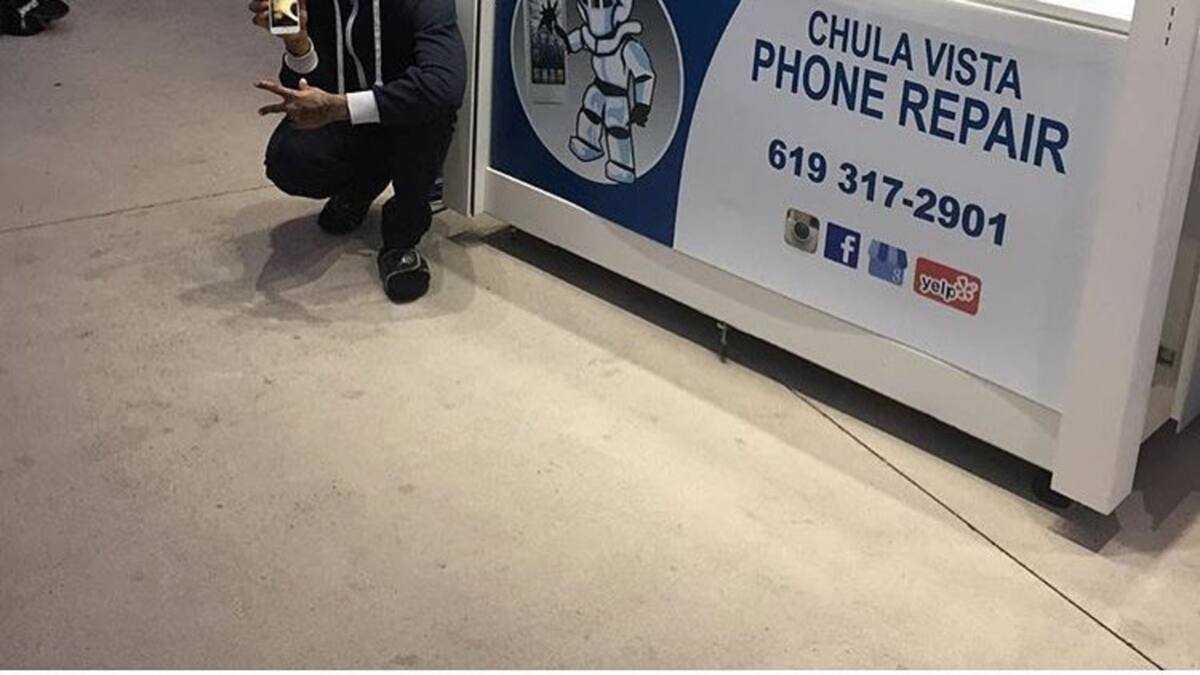 Yung Poppy’s biography: age, real name, girlfriend, net worth - Legit.ng