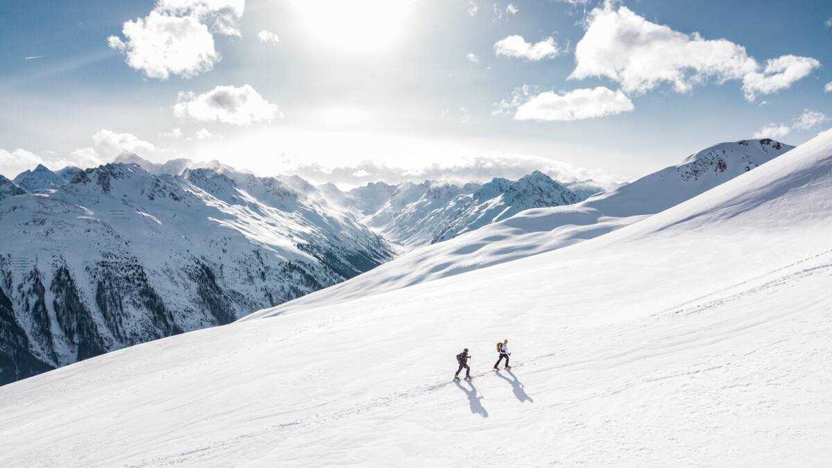 Coldest country in the world: 10 chilliest places on earth - Legit.ng