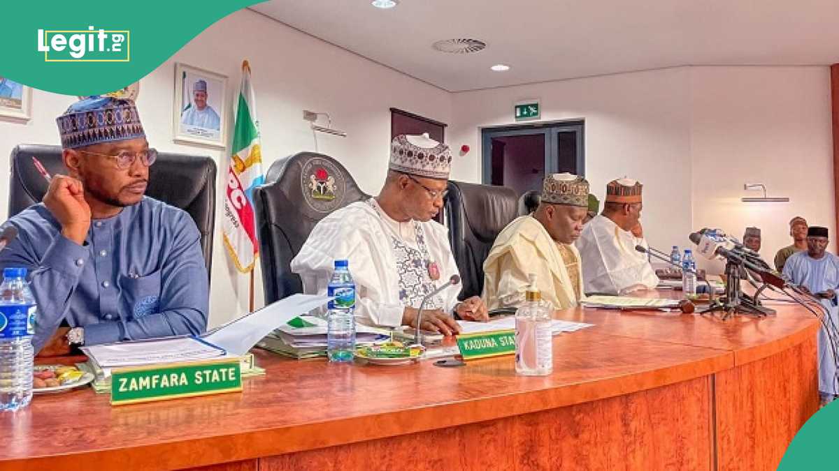 Northern Govs, Traditional Rulers, Defence Chief Musa Meet in Kaduna ...