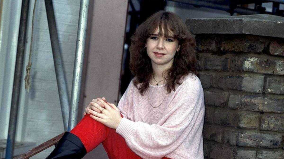 Susan Tully's biography: age, partner, net worth, where is she now ...