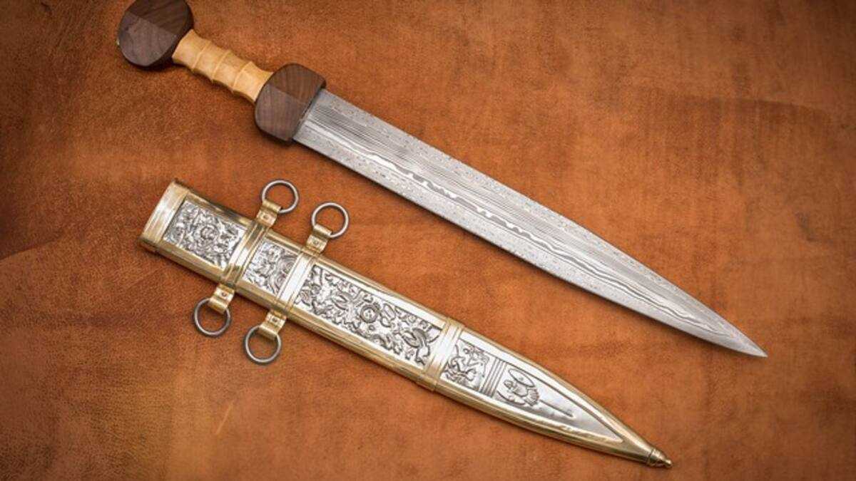 15 different famous types of swords and names (with pictures) - Legit.ng