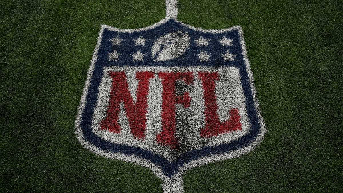 Who are the 20 best NFL centers of all time? A ranked list - Legit.ng