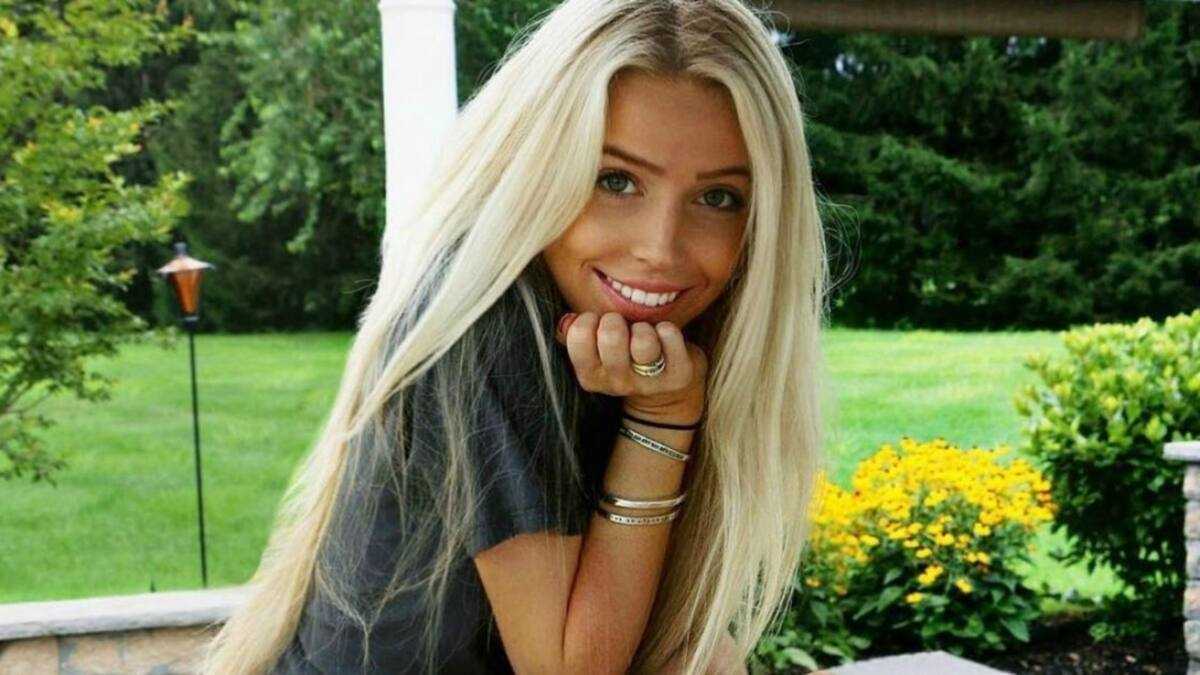 Alexandra Cooper biography: age, height, dad, net worth, boyfriend ...