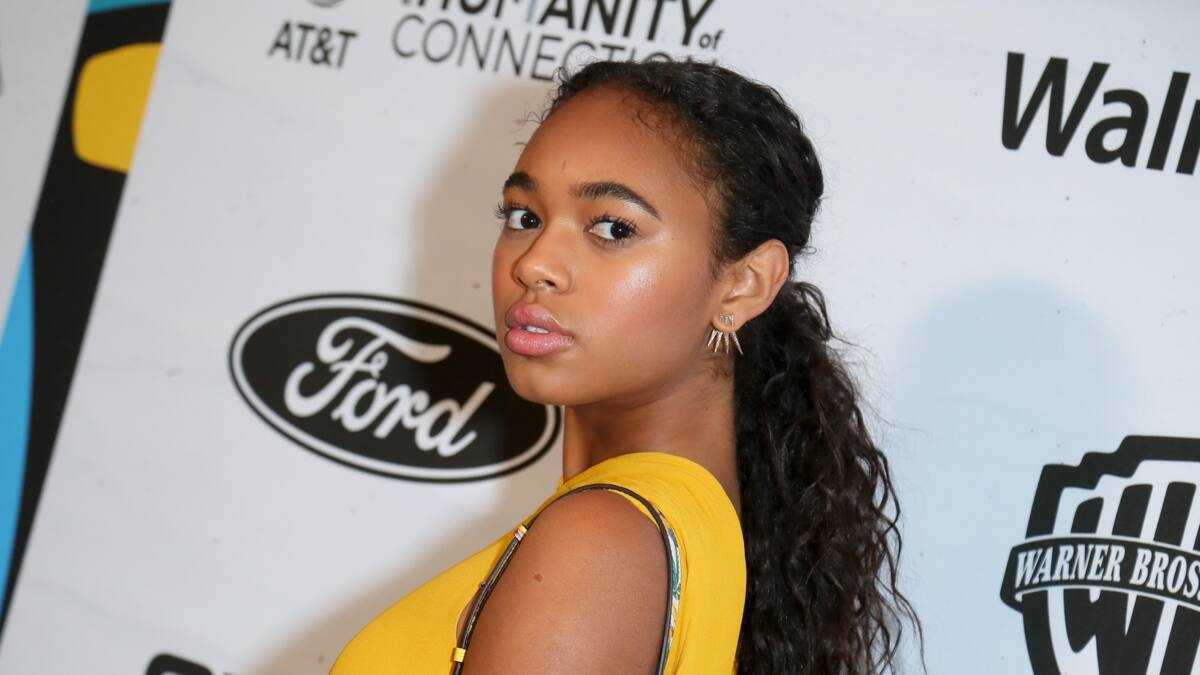 Chandler Kinney’s biography: age, boyfriend, movies and TV shows - Legit.ng