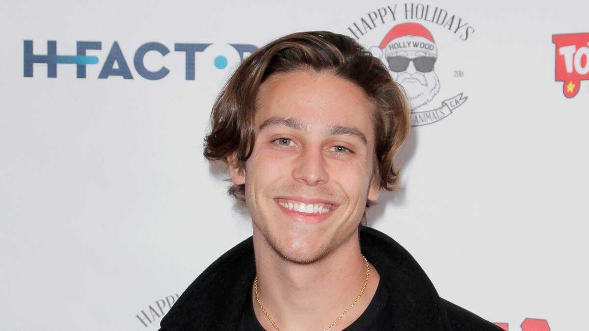 Chas Laughlin’s biography: age, height, partner, net worth - Legit.ng