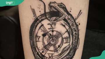 30 uniquely timeless clock tattoo designs and what they mean - Legit.ng