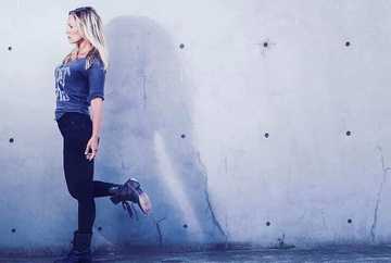 Emilie Ullerup bio: measurements, net worth, sisters, is she married ...