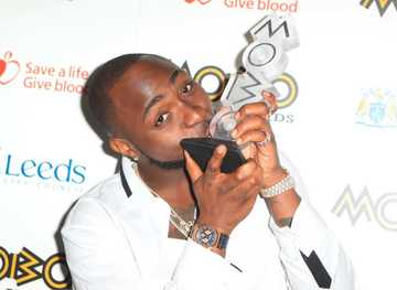 La biographie de Davido: sa fortune, son père, sa musique - Legit.ng