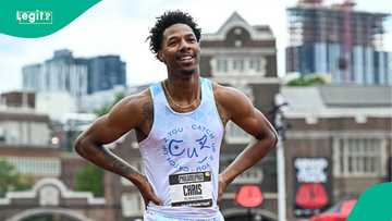 Chris Robinson: American Hurdler Overcomes Embarrassing Wardrobe ...