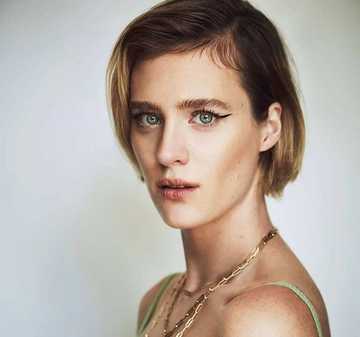 Mackenzie Davis bio: Age, height, net worth, is she gay? - Legit.ng