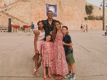 October Gonzalez’s biography: who is Tony Gonzalez’s wife? - Legit.ng