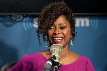 Crystal R. Fox biography: age, net worth, children, husband - Legit.ng