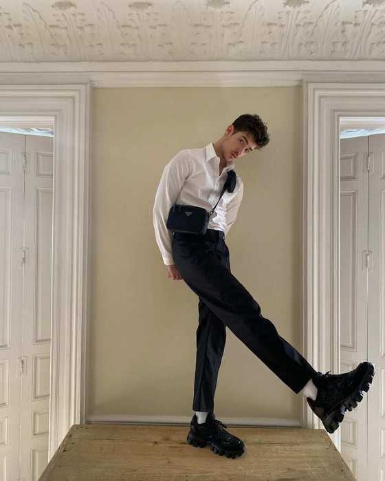 Manu Rios’ biography: age, height, birthday, who is he dating? - Legit.ng