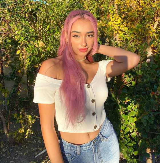 Kathleen Hixson’s biography: age, height, who is she dating? - Legit.ng