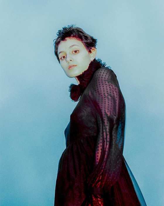 Lily Atkinson (Sastry)’s biography: who is Rowan Atkinson’s daughter ...