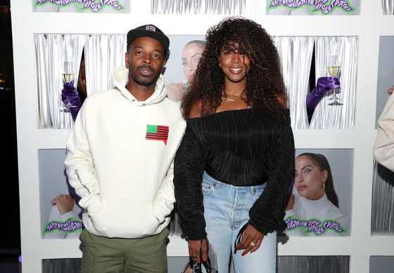 Tim Weatherspoon’s biography: who is Kelly Rowland's husband? - Legit.ng