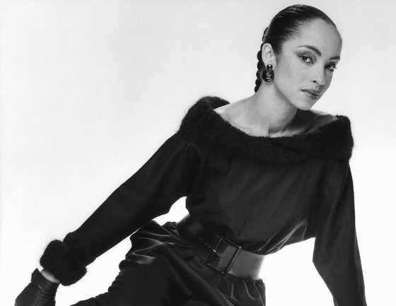 Sade Adu-inspired hairstyle ideas to show off your style in 2024 - Legit.ng