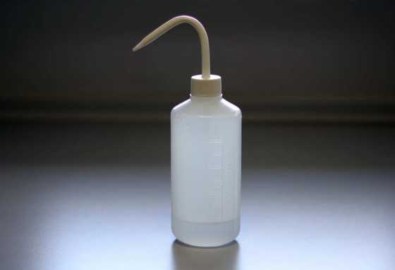 25 most common laboratory equipment and their uses with pictures - Legit.ng
