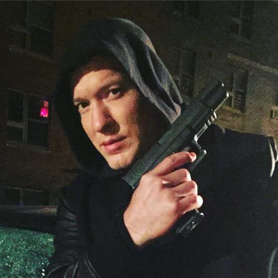 Joseph Sikora bio: age, wife, net worth, does he have a twin brother ...