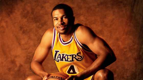 Best left-handed NBA players: 25 most iconic basketball stars ever ...