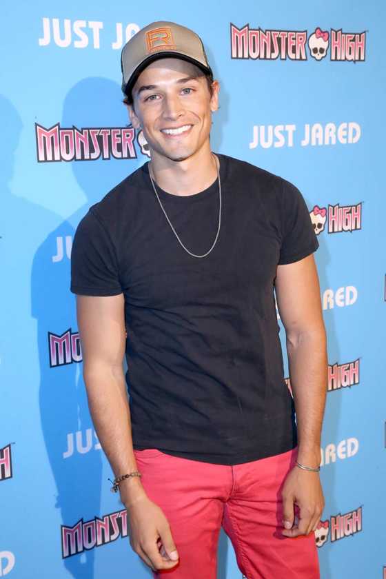 Andrew Gray’s biography: age, height, birthday, partner, net worth ...