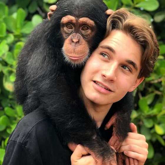 Jacob Feder’s biography: age, parents, sister, net worth, zoo - Legit.ng