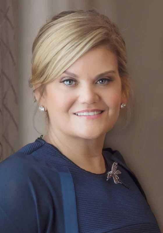 Mary Kathryn Muenster's biography: who is JB Pritzker’s wife? - Legit.ng