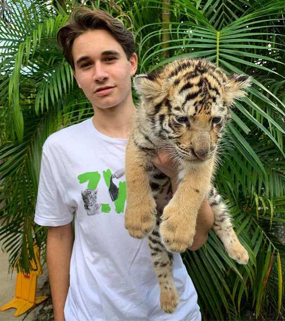 Jacob Feder’s biography: age, parents, sister, net worth, zoo - Legit.ng