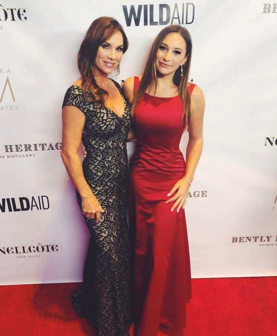 Home Improvement Debbe Dunning today: age, measurements, daughter ...