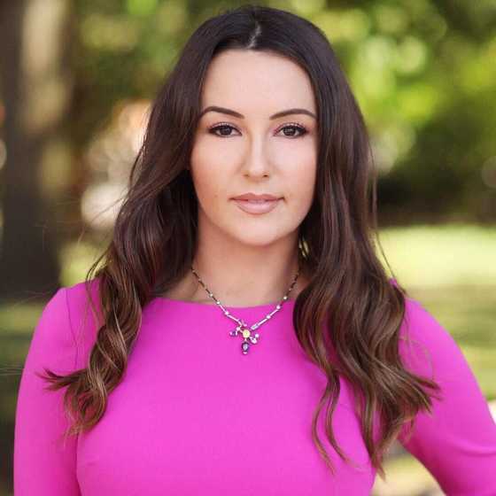 Anna Khait’s biography: age, height, net worth, Survivor, husband ...