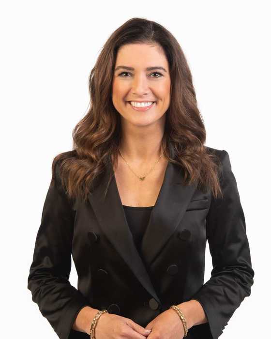 Jen Lada’s biography: age, height, husband, salary, net worth - Legit.ng