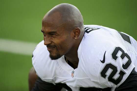 Who are the 15 heaviest NFL players currently and in history? - Legit.ng