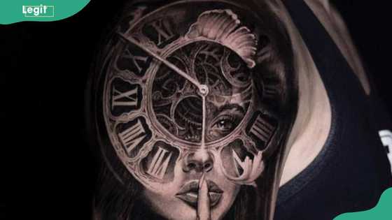 30 uniquely timeless clock tattoo designs and what they mean - Legit.ng