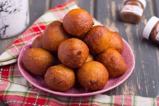 Top 10 Nigerian snacks and how to make them - Legit.ng
