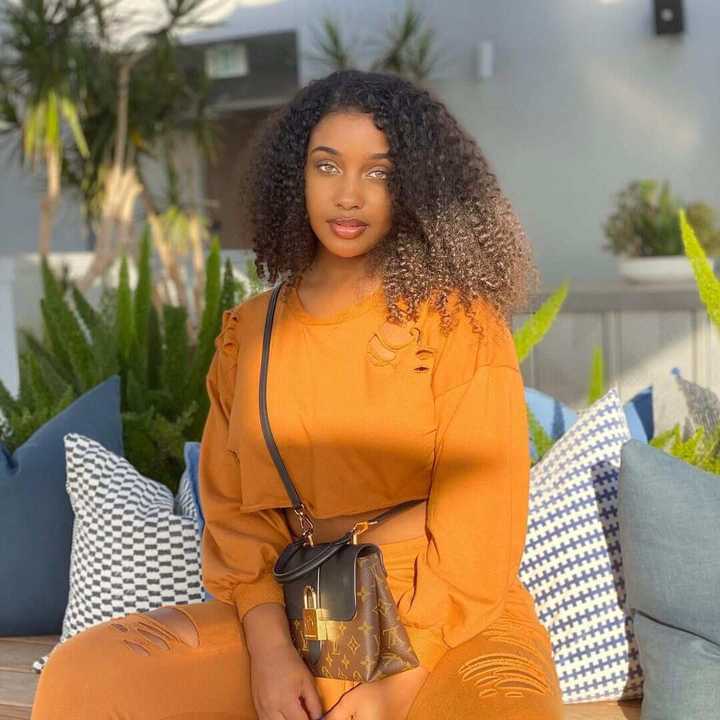 Corie Rayvon biography: age, height, ethnicity, parents, boyfriend ...