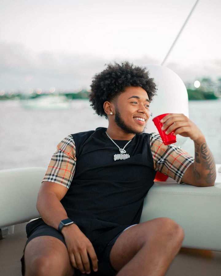 Smoothgio’s biography: age, height, real name, girlfriend, net worth ...