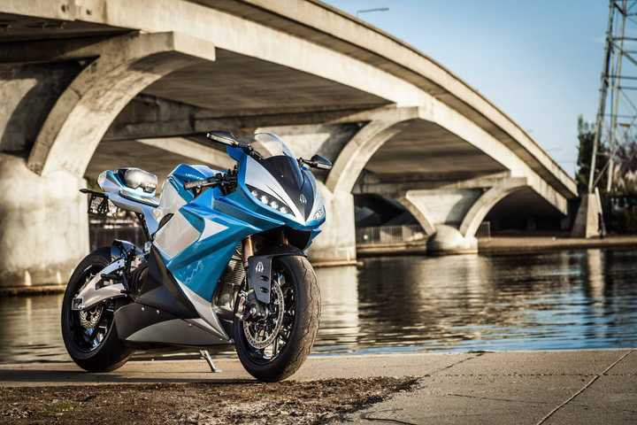 What's the fastest motorcycle in the world? Top 12 speediest bikes ...
