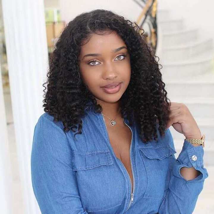 Corie Rayvon biography: age, height, ethnicity, parents, boyfriend ...