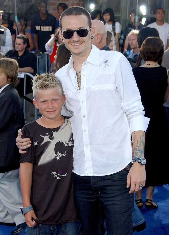 Chester Bennington children: Who are the late musician’s kids? - Legit.ng