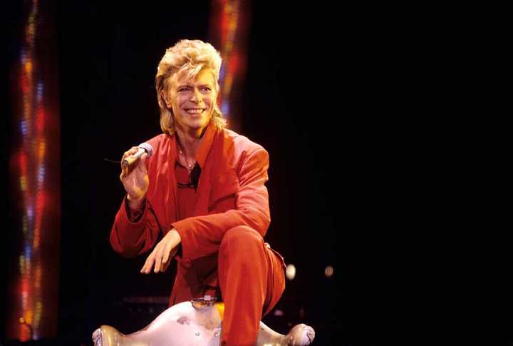 30 famous 80s singers: most iconic music artists of the era - Legit.ng