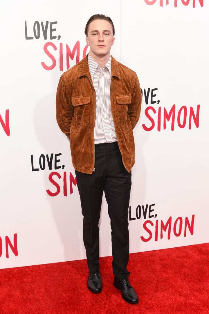 Drew Starkey’s biography: age, height, family, movies and TV shows ...