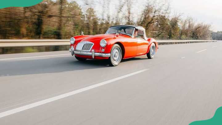 Top 25 iconic 1950s cars: what were the decade's best automobiles ...