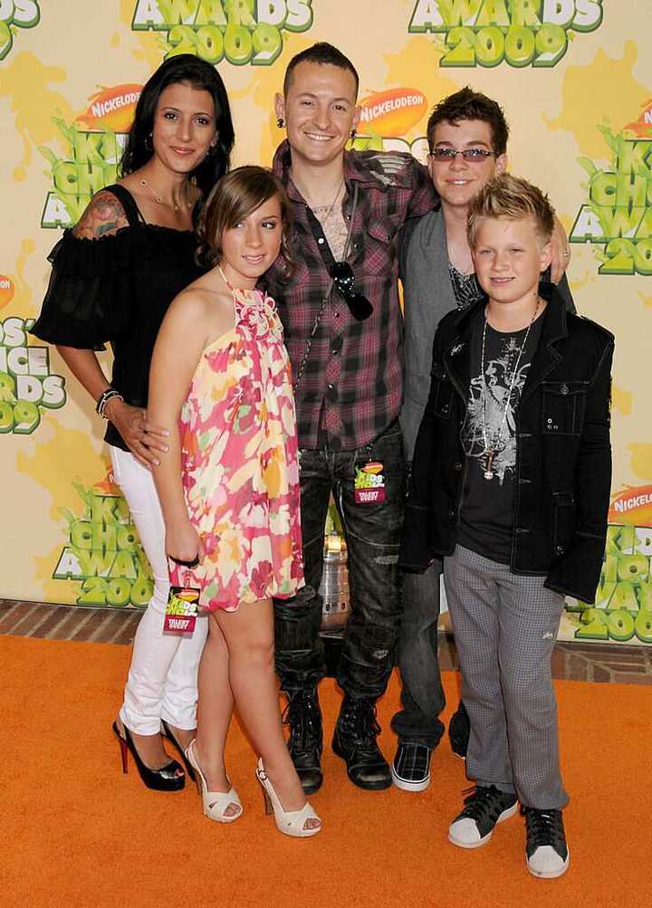 Chester Bennington children: Who are the late musician’s kids? - Legit.ng
