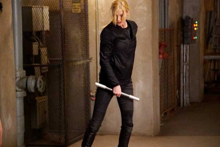 30 tallest actresses in the world: women of impressive stature - Legit.ng