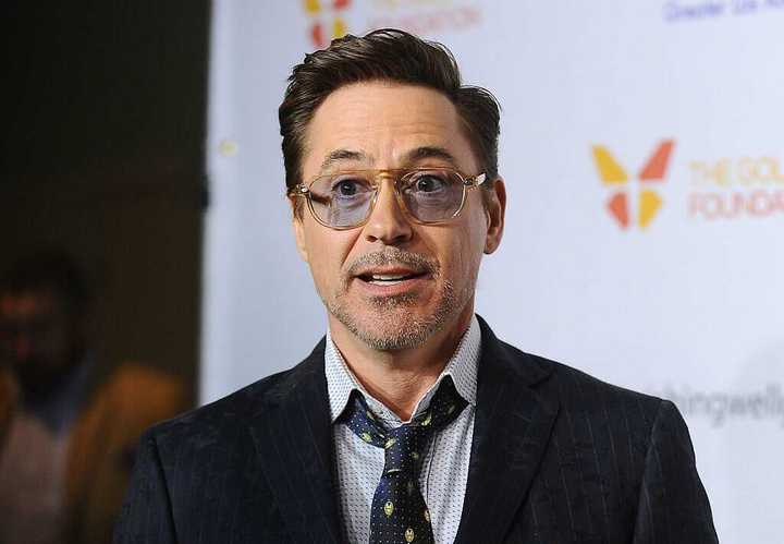 33 celebrities with asymmetrical faces that are iconic - Legit.ng