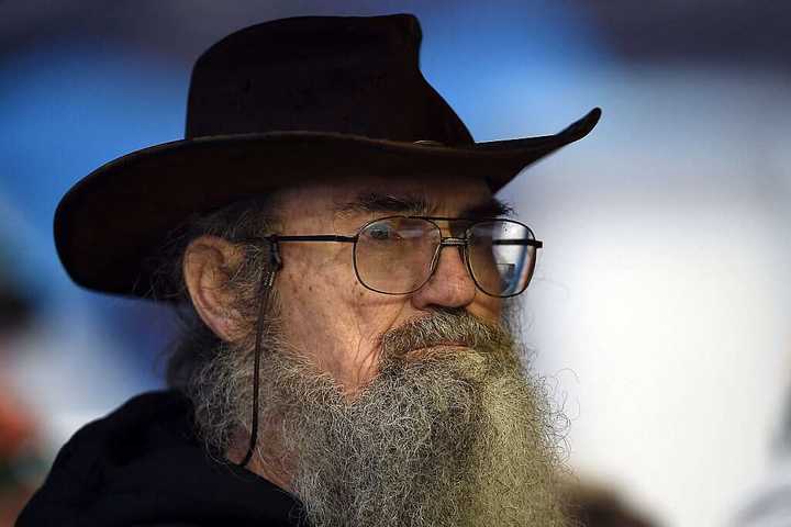 Si Robertson bio: age, net worth, wife, children, military career ...