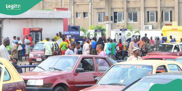 Marketers Say Fuel Scarcity May Hit Nigeria Soon, Petrol to Sell for N800/Litre - Legit.ng