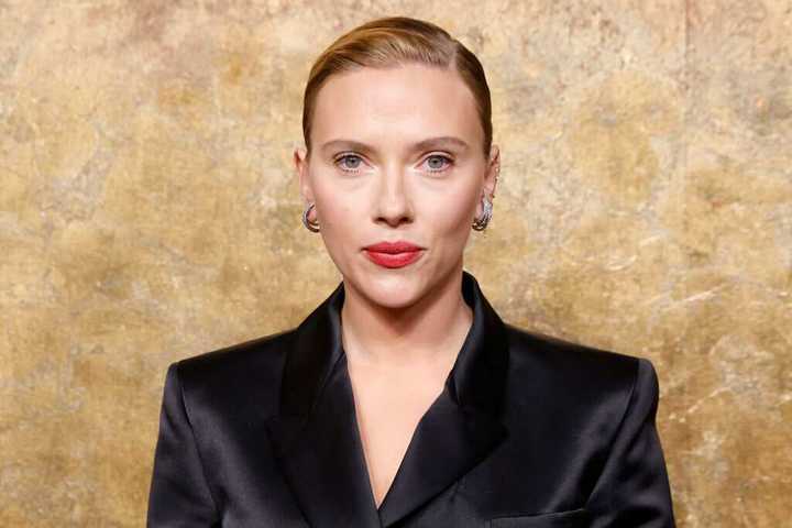 33 celebrities with asymmetrical faces that are iconic - Legit.ng