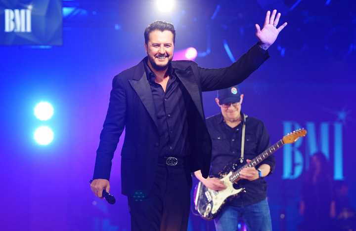 The tragic story of Luke Bryan's siblings: what happened to his brother ...